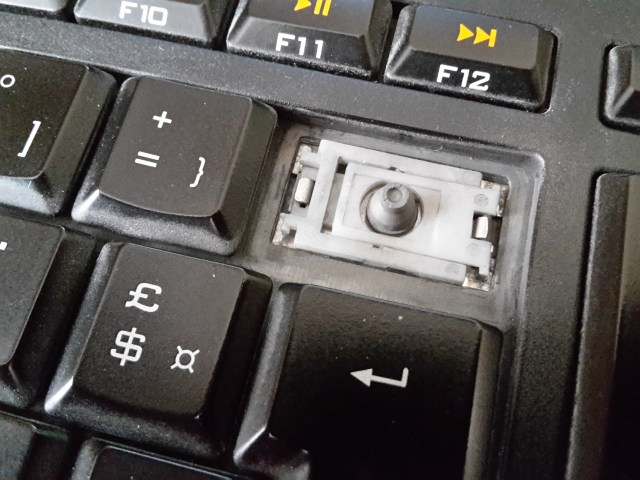 Keyboard Corner: Logitech Illuminated Keyboard K740 | Signs & Symptoms ...
